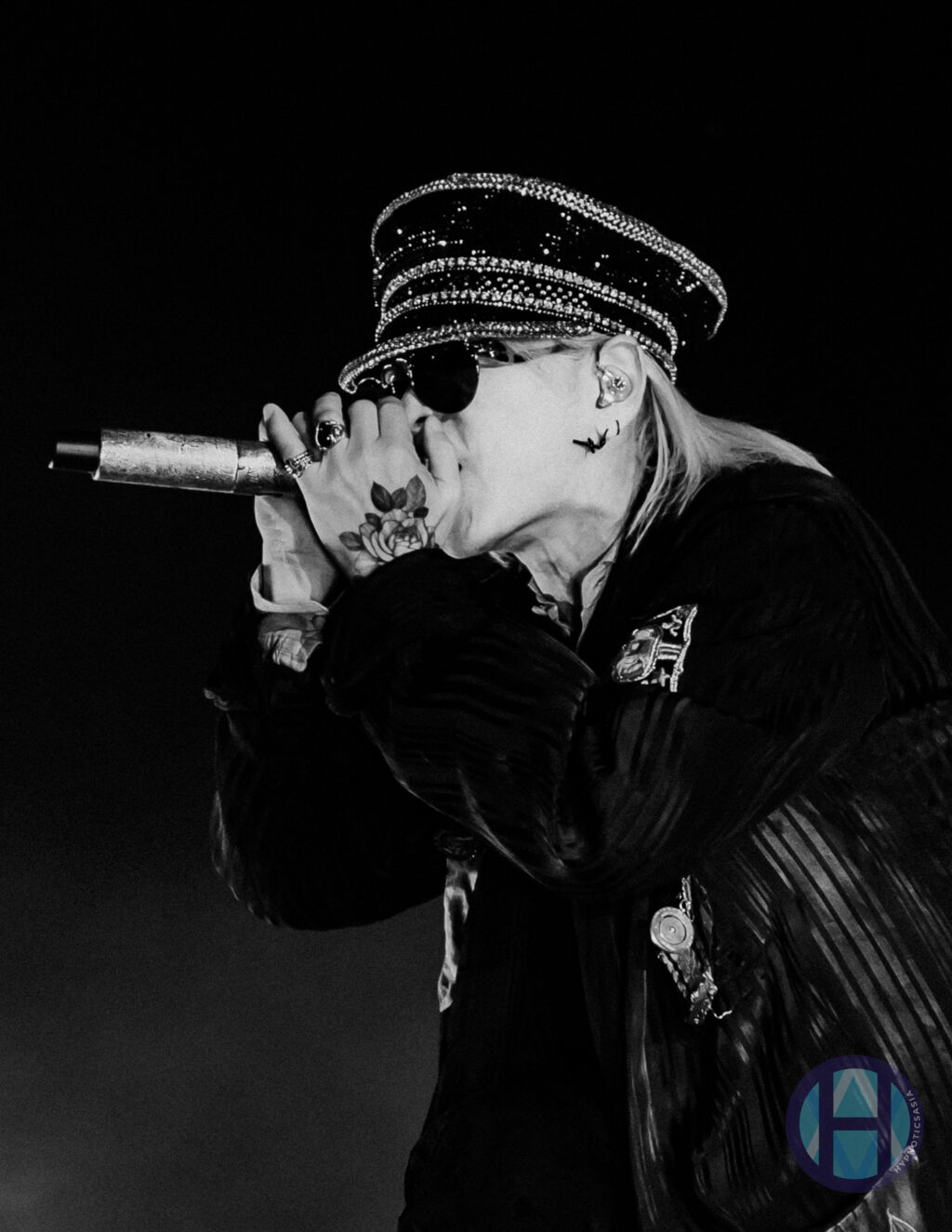 HYDE in LA is a Night of Chaos, Emotion, and Rock – HYPNOTICASIA